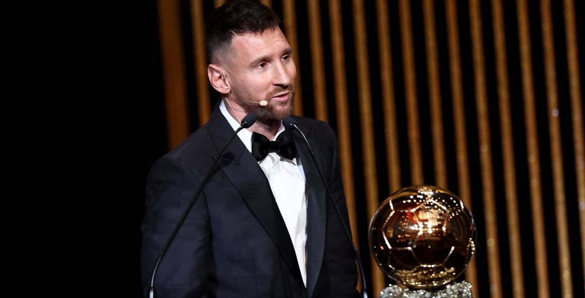 Messi dona su Balón de Oro al FC Barcelona | Sucre Noticias